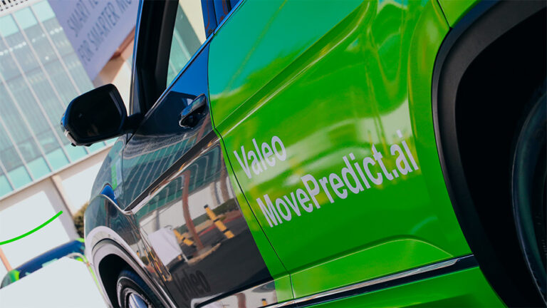 Safer mobility: Valeo Move Predict.ai | Valeo