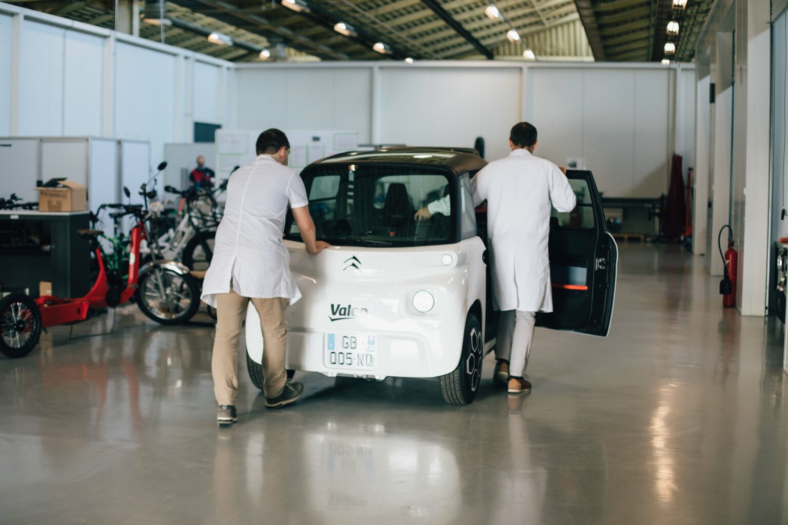 Valeo Isle d'Abeau: automotive electrification & micro-mobility