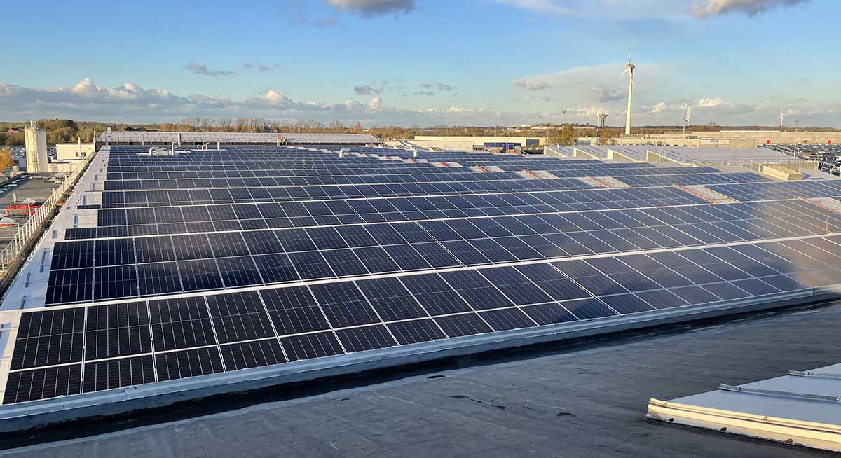 The 100 MW photovoltaic milestone installed by ENGIE reached at Valeo ...
